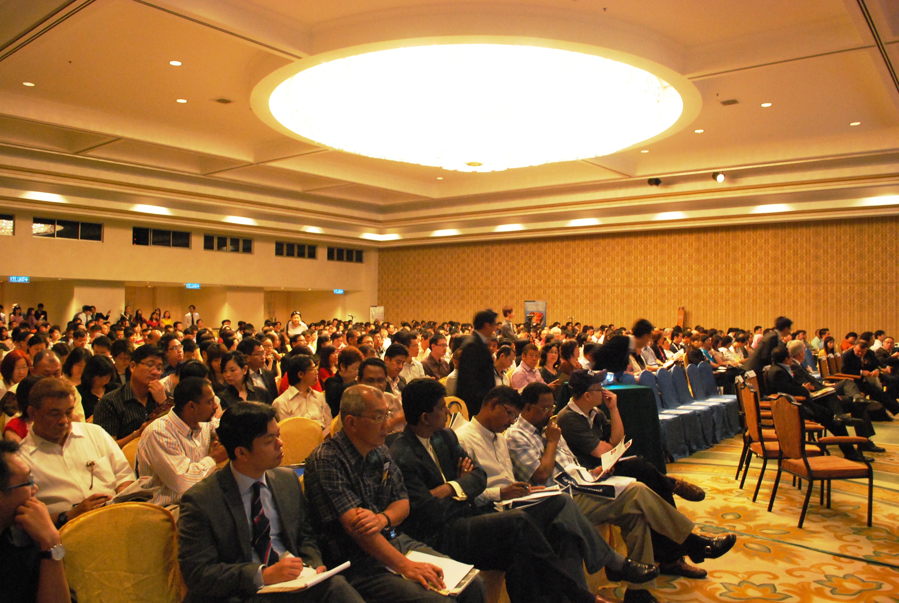 Phillip Capital - Your Partner In In Finance